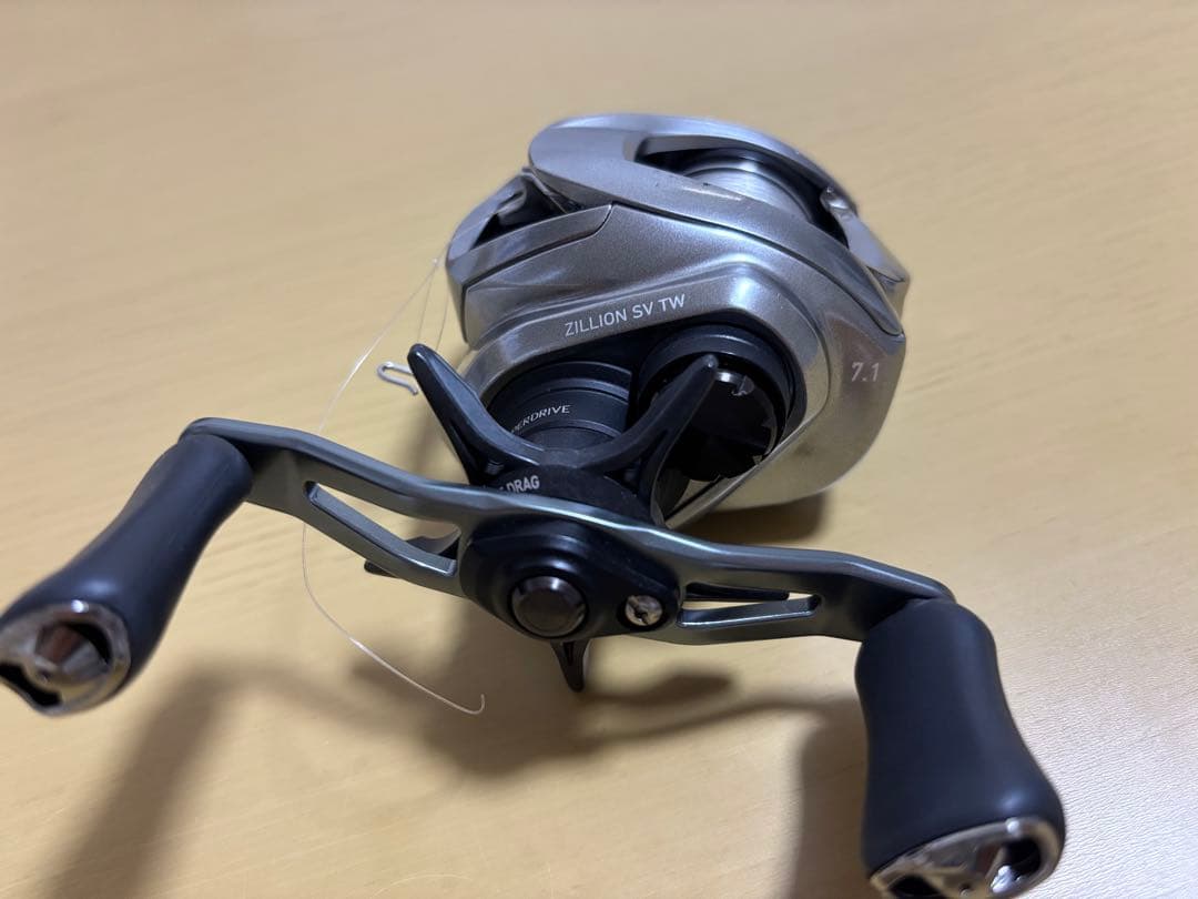 DAIWA 21ジリオンSVTW 1000HL