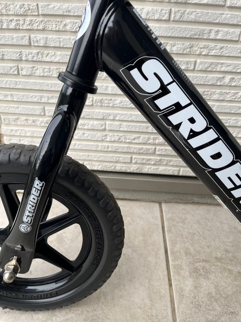 STRIDER 12 Sport バランスバイク 黒　ストライダー