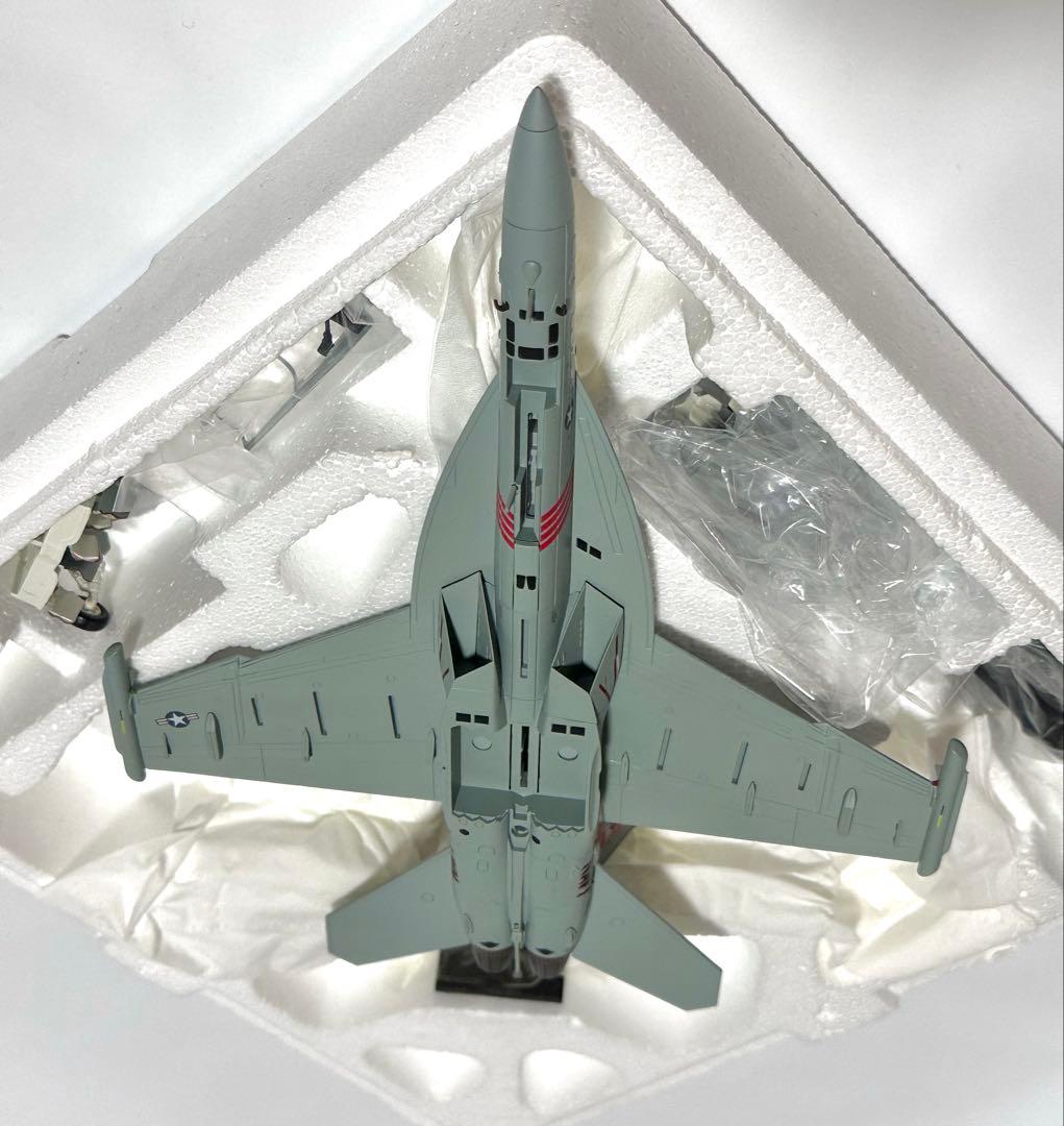 ホビーマスター EA-18G Growler 1/72 VAQ-141 厚木基地