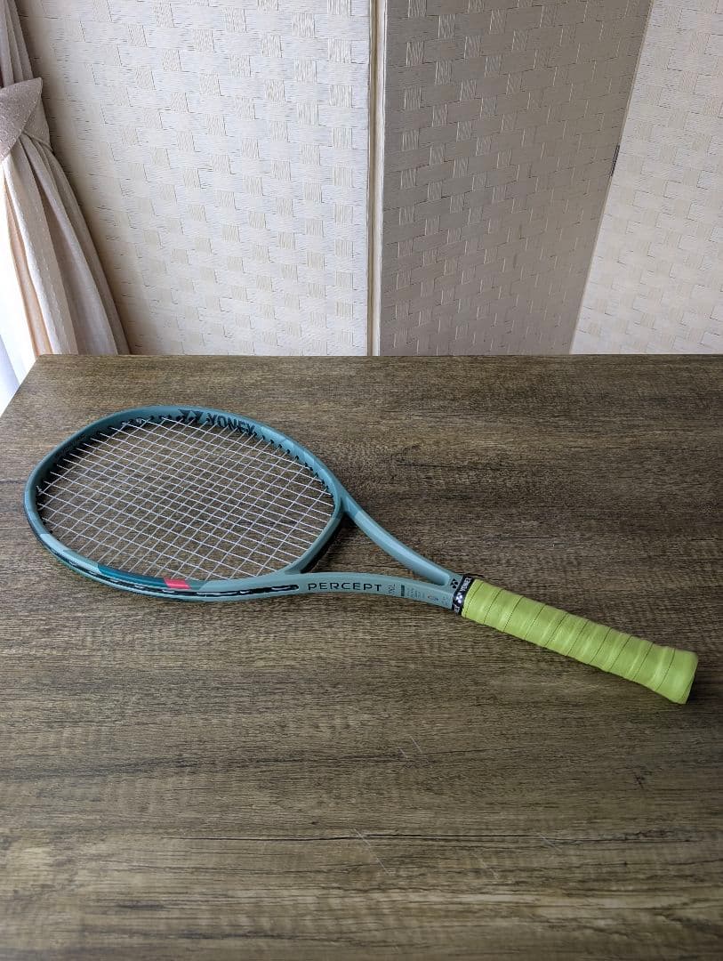 【美品】ヨネックス YONEX テニスラケット パーセプト 100L G2