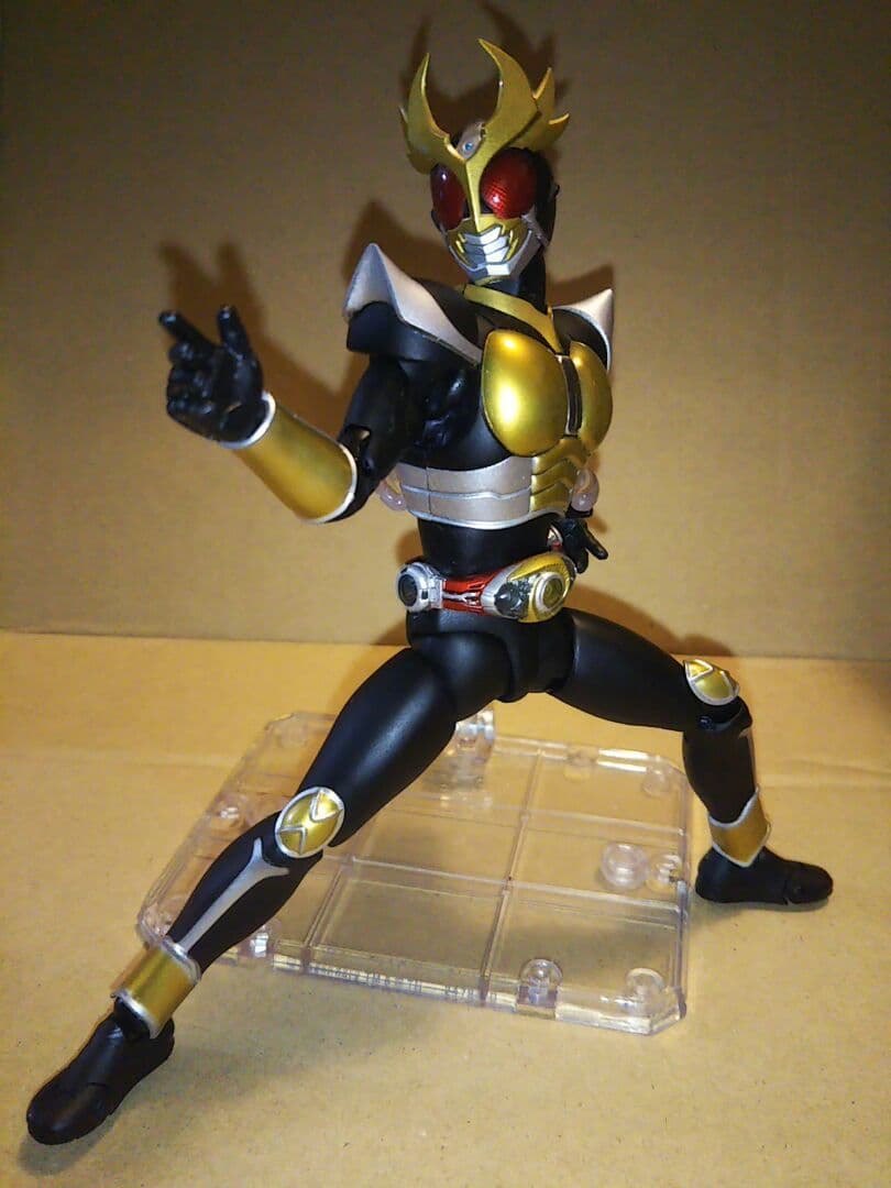 S.H.Figuarts 仮面ライダー アギト 響鬼 真骨彫