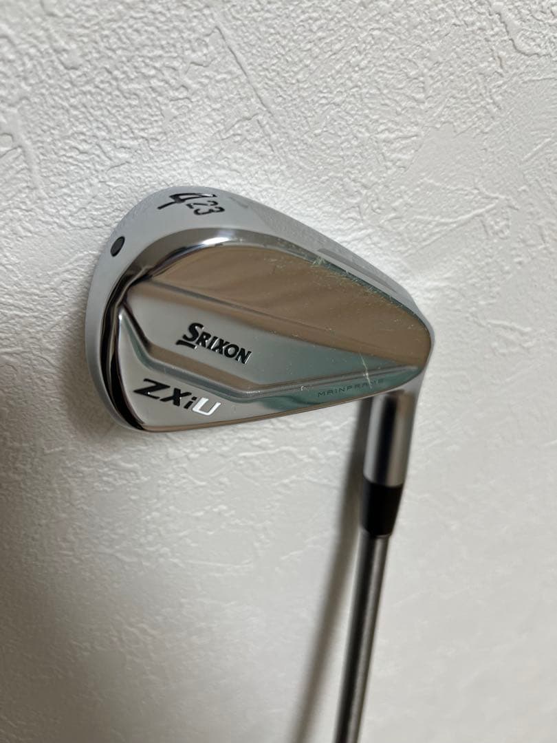 Srixon ZXIU 4番　23°