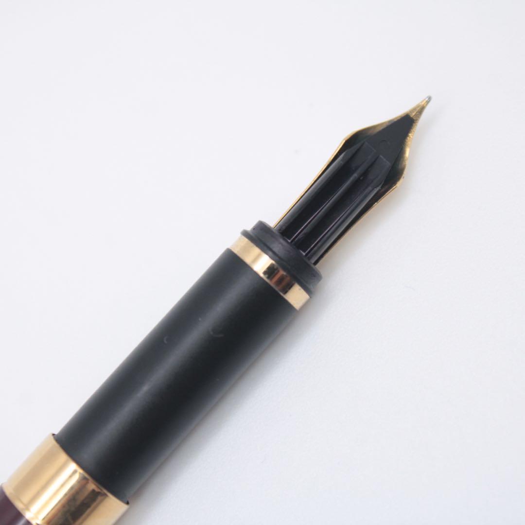 希少 K18 MONTBLANC モンブラン 万年筆 ノブレス オブリージュ 金