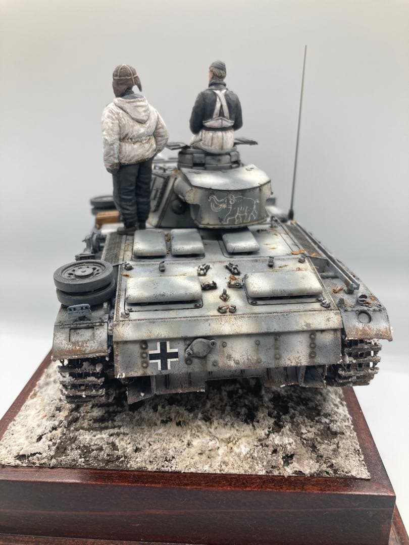 戦車完成品 1/35 3号戦車L型 ヴィネット全塗装済み完成品