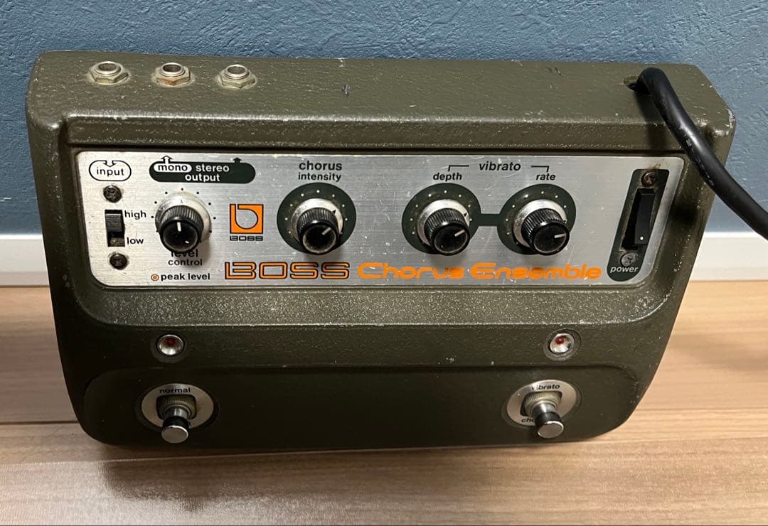 ギター BOSS CE-1 Chorus Ensemble