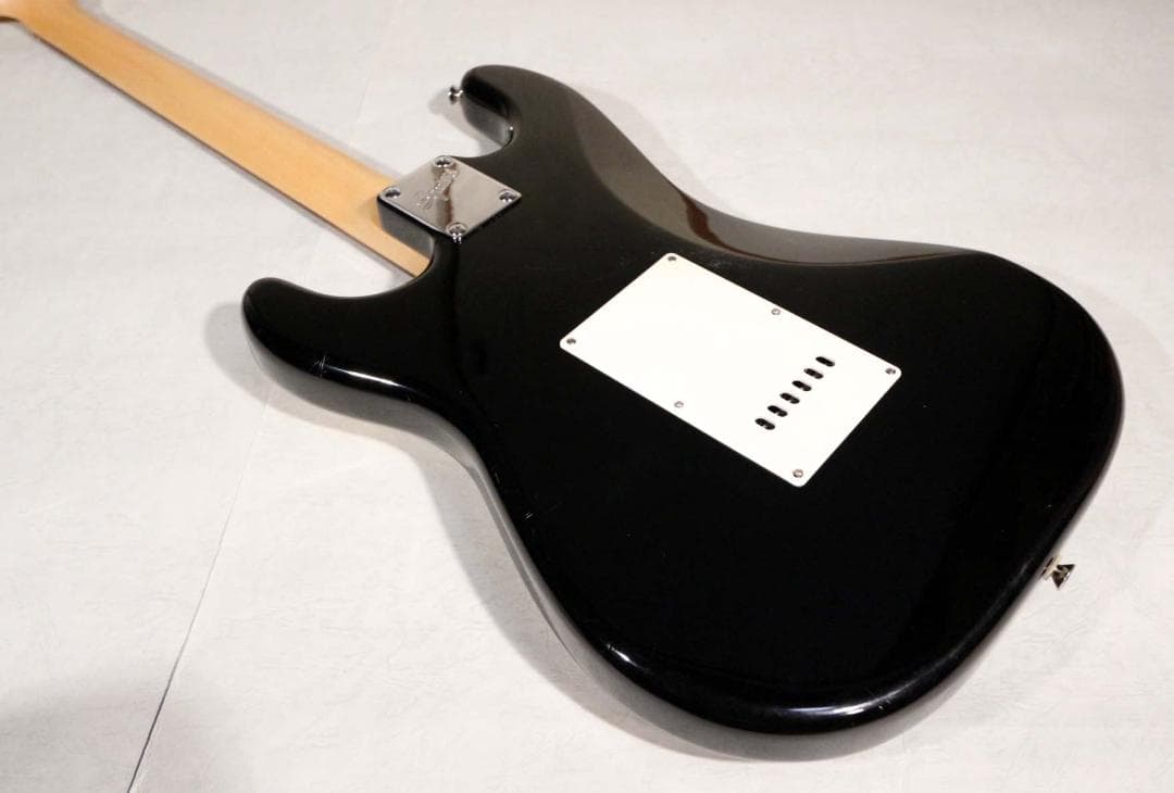 ■スクワイヤー■Squier by Fender■人気のSTRAT■送料込
