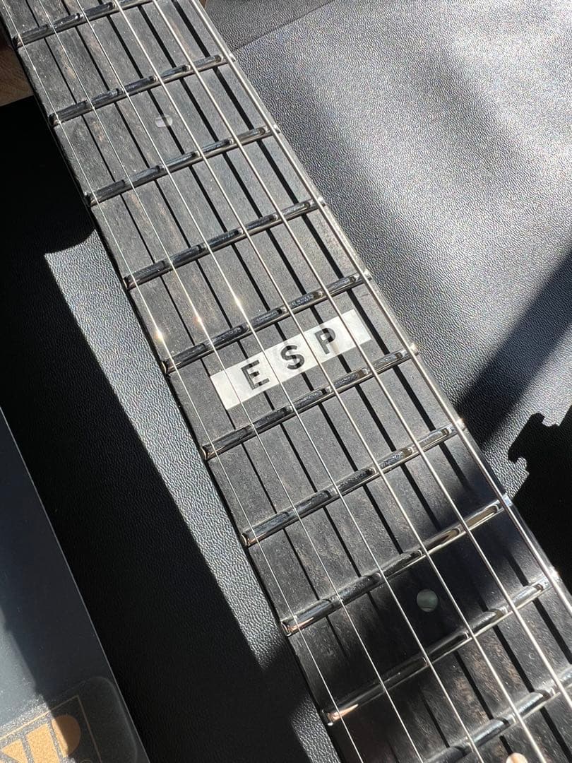 ギター E-II M-II NECK THRU Urban Camo L/H LEFTY