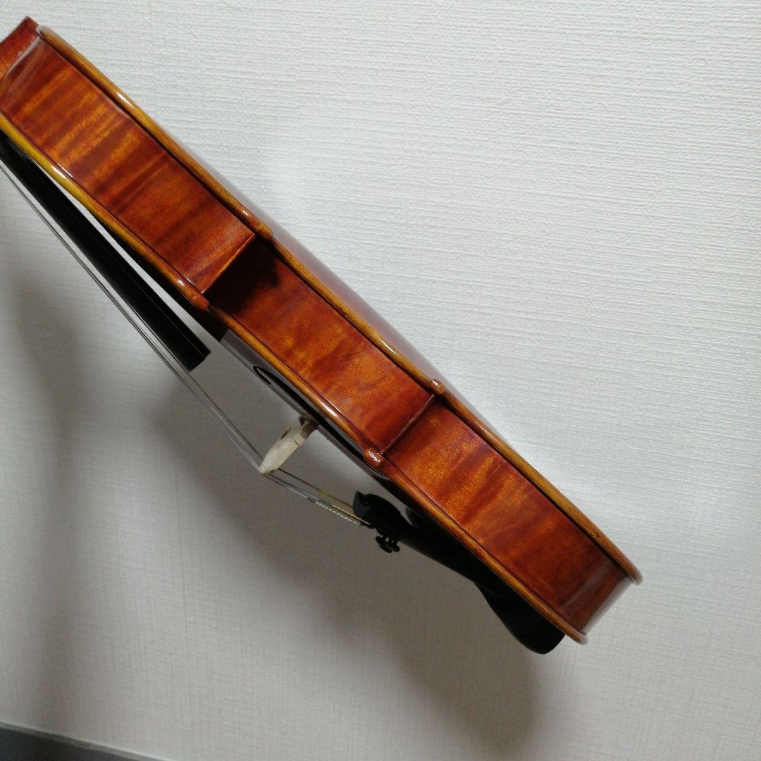 ヴァイオリン(a comtemporary violin)