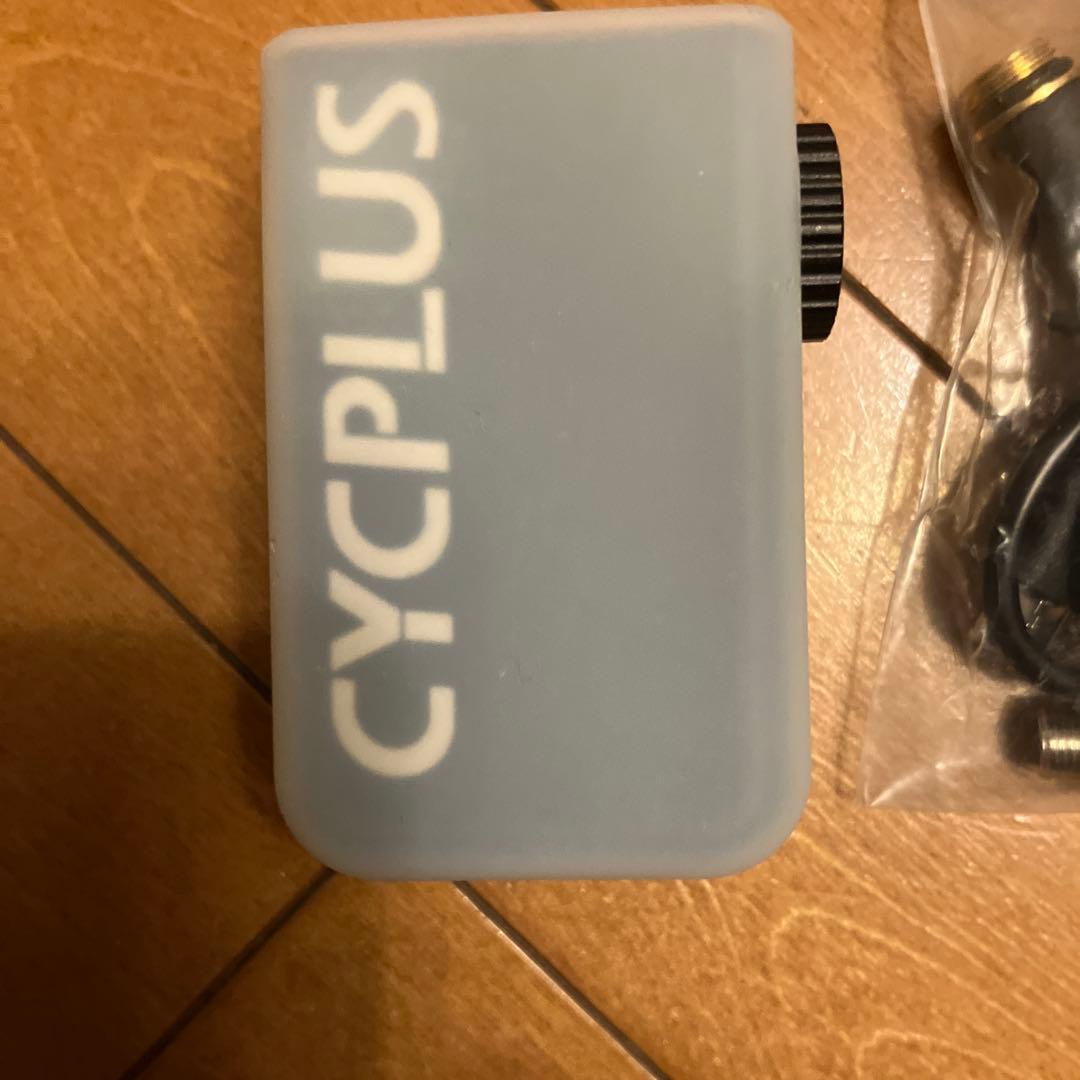 CYCPLUS 携帯ポンプ USBケーブル付き