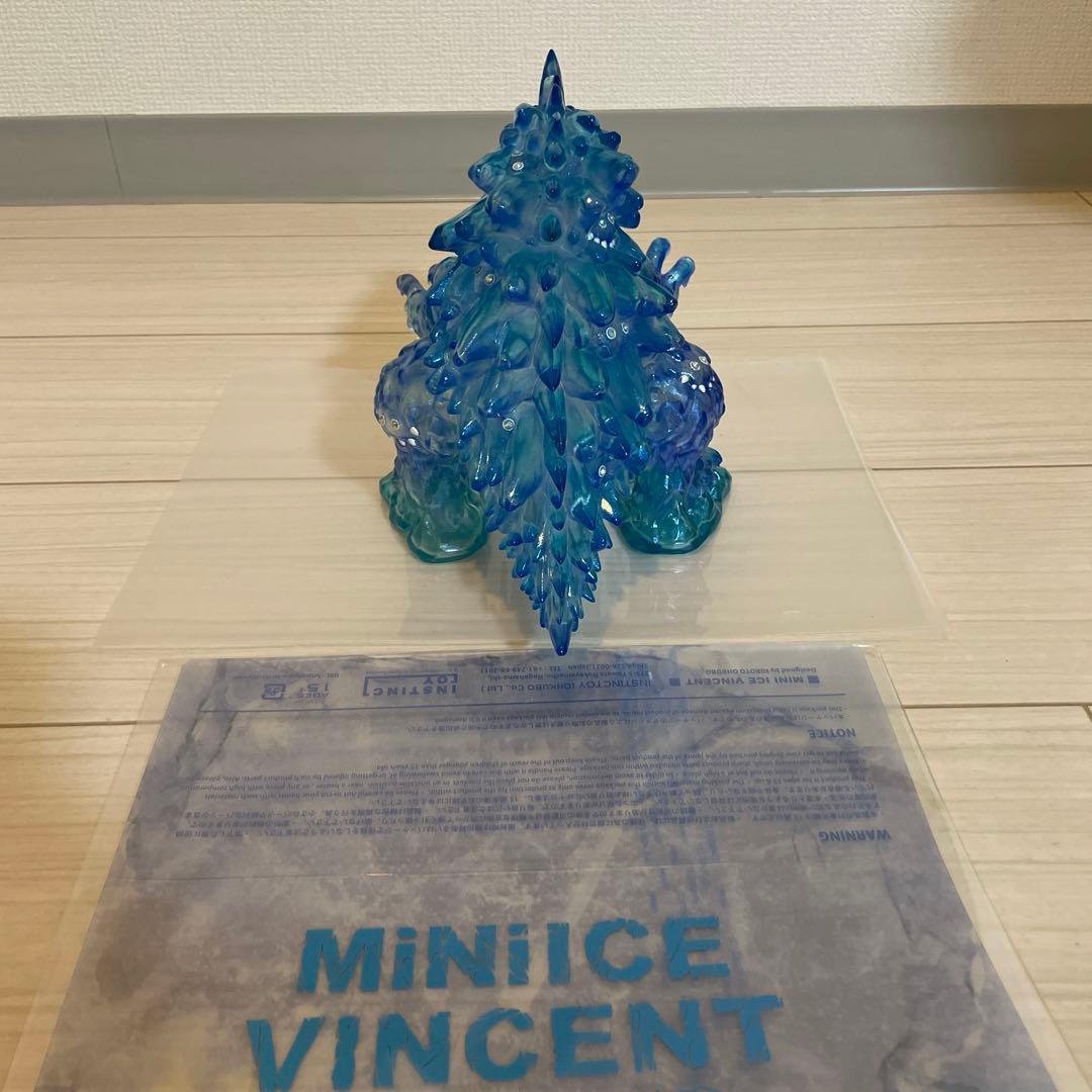 INSTINCTOY mini ice VINCENT 1st colorソフビ