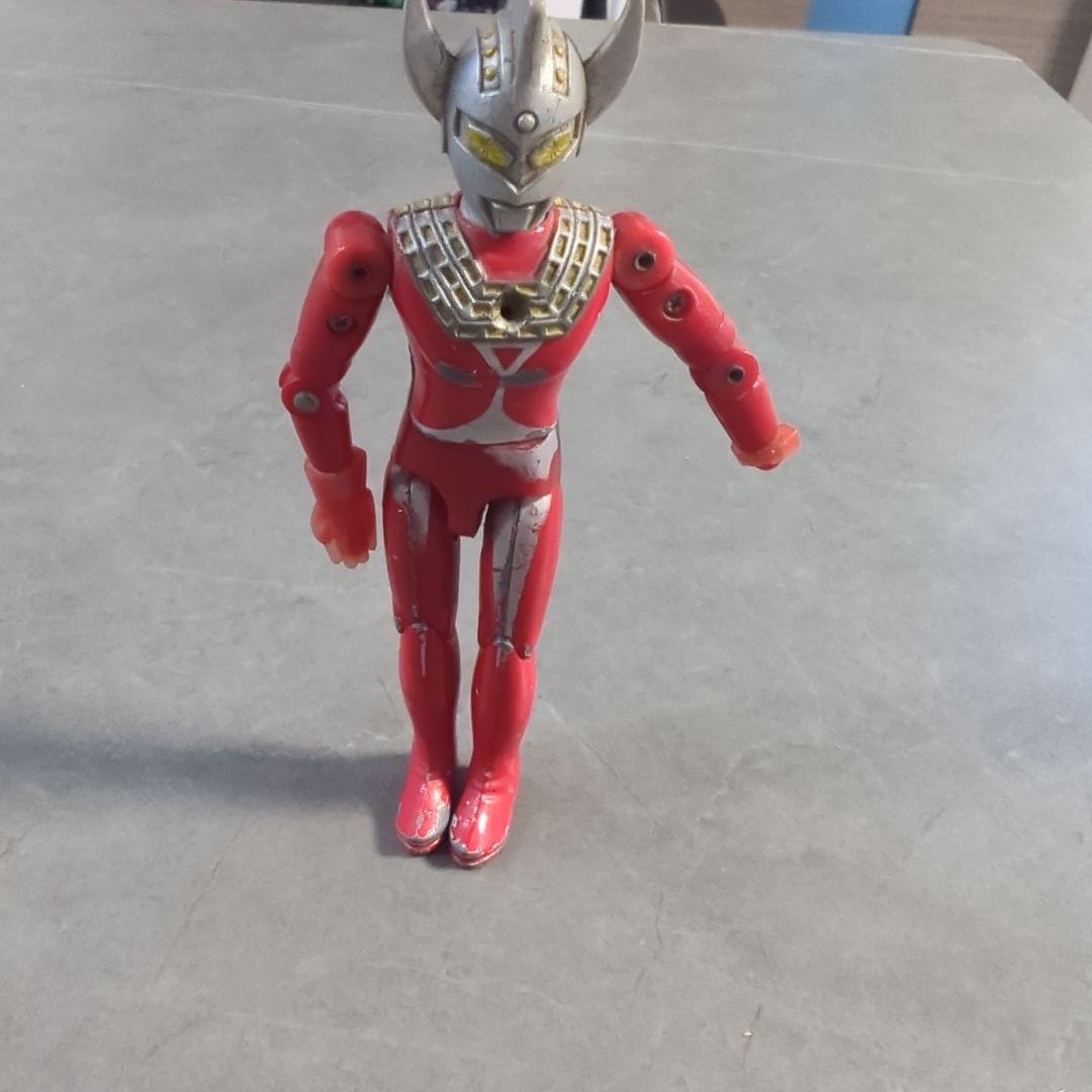 ウルトラマンタロー