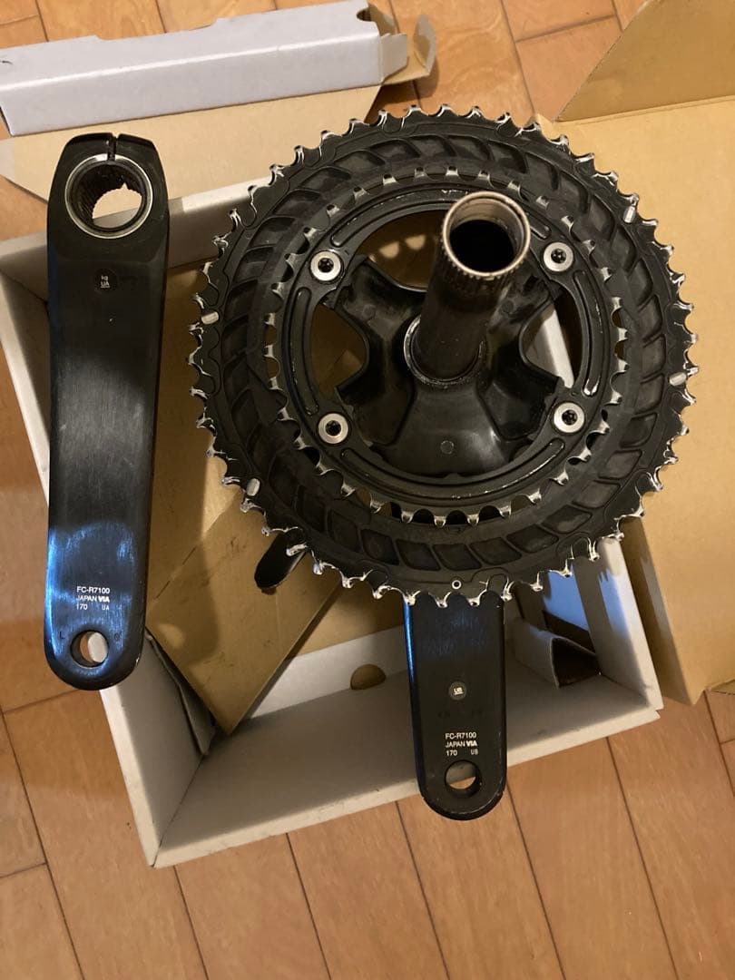 Shimano 105 クランクセット ブラック