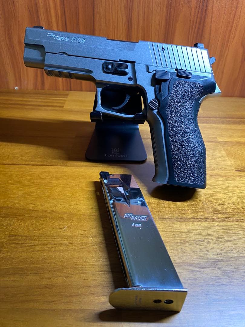 東京マルイ SIG SAUER P226 E2