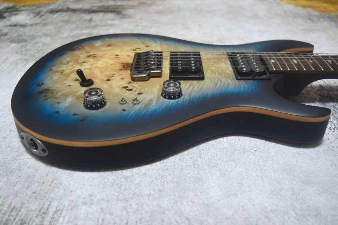 ギター PRS SE Custom24 Lake Blue Midnight Burst