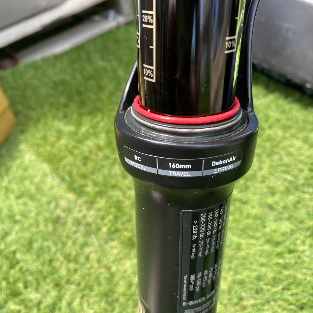 パーツ ROCKSHOX LYRIK 27.5 160mm BOOST