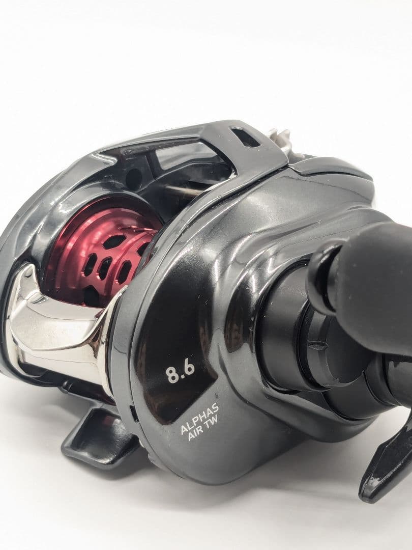 【美品】DAIWA 20ALPHAS AIR TW8.6L ダイワ リール