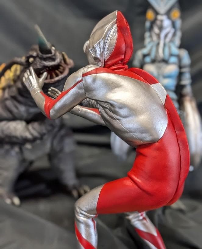 ウルトラマン＆バルタン星人＆ネロンガ（ＣＣＰ）1/6特撮シリーズ３体セット