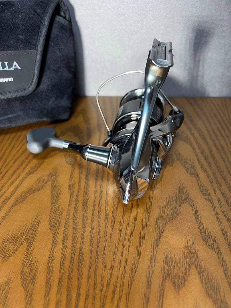 SHIMANO 22STELLA 4000XG 専用ケース付き