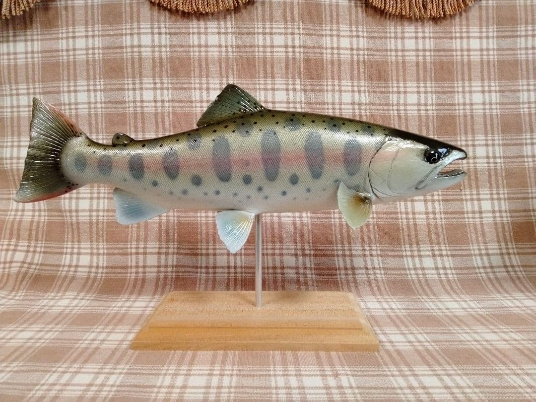 ハンドメイド　39cmヤマメ　フィギュア　レプリカ　魚釣り　ルアー釣り