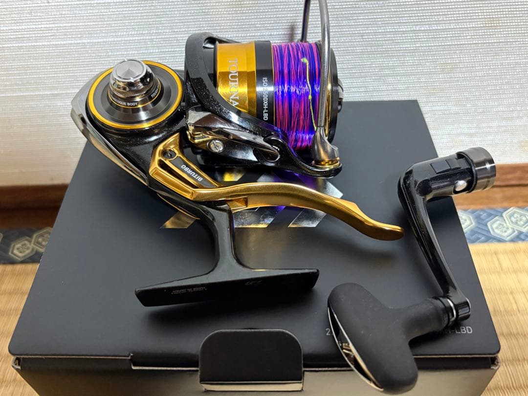 リール DAIWA TOURNAMENT IOS 2500XH-LBD