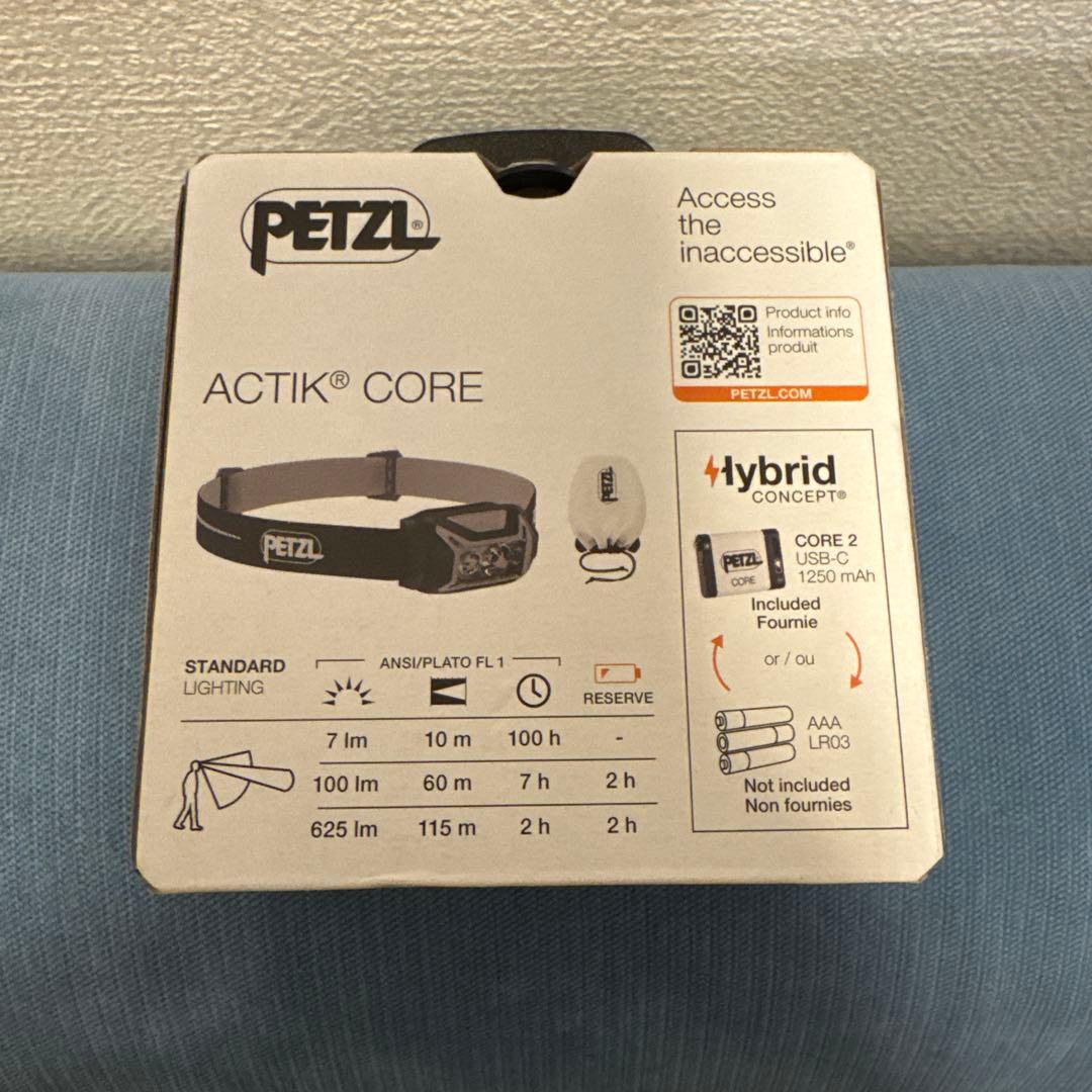 ライト・ランタン PETZL ACTIK CORE 625