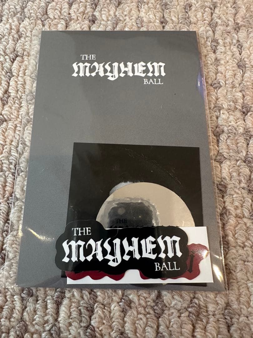 LADY GAGA MAYHEM BALL VIP GOLD グッズ フルセット