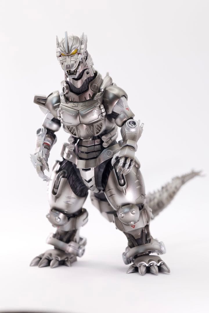 S.H.MonsterArts 3式機龍（重武装型／高機動型）