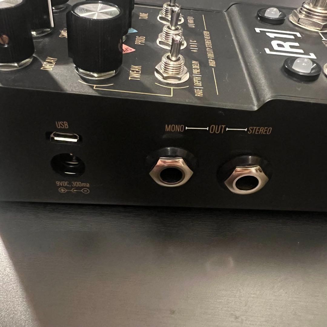 Walrus Audio R1 リバーブ