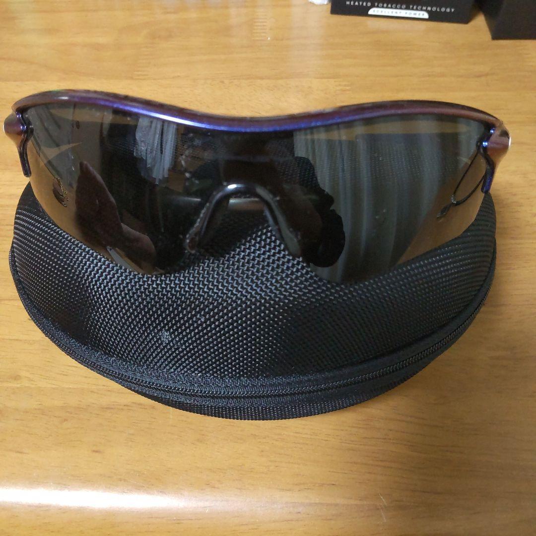 Oakley 紫色 スポーツサングラス ケース付き
