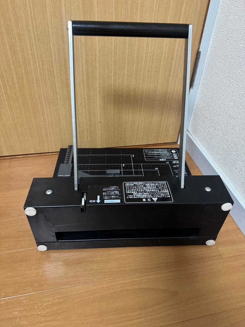 a*3様 Durodex STACK CUTTER 200-DX 裁断機
