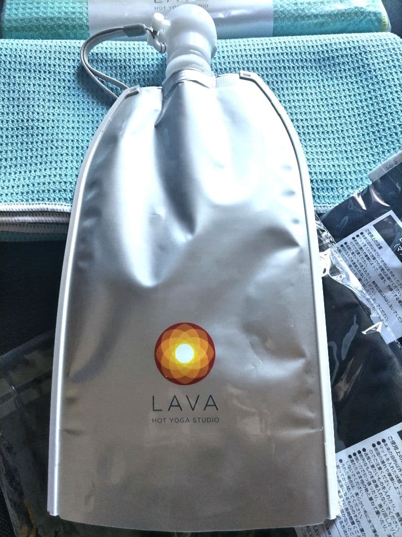 LAVA ラバ　マット、マットケース×2、ラグ×2、水素水バッグ×1