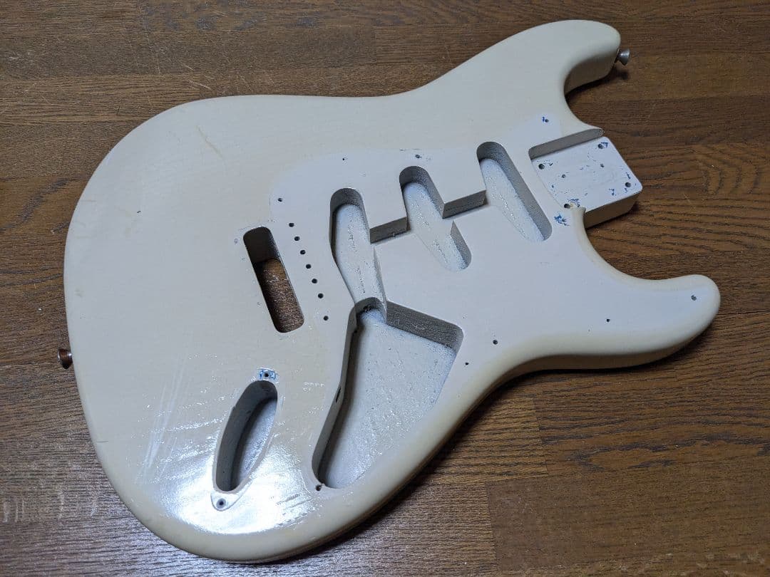 Fender Japan ST54-80AM ボディ