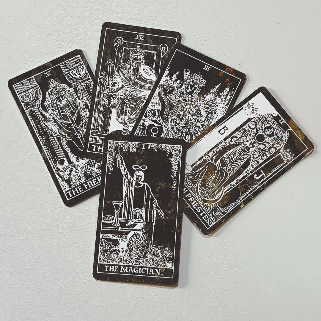 【未使用・正規品】The Green Tarot Deck タロットカード