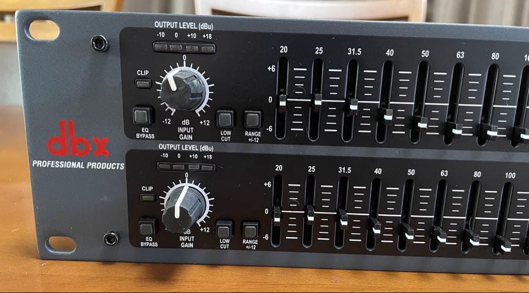 DBX 231 graphic equalizer グラフィックイコライザー