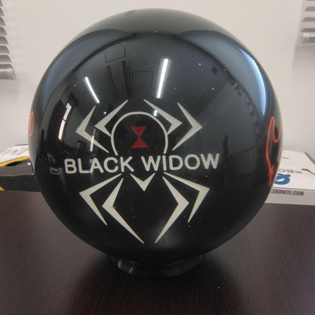 HAMMER BLACK WIDOW ボウリングボール　スペアボール