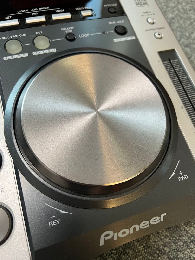 Pioneer CDJ-200 と BEHRINGER DJX700 のセット