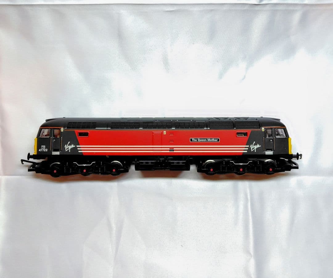 【OO】Hornby Class47ディーゼル機関車 Virginカラー【中古】