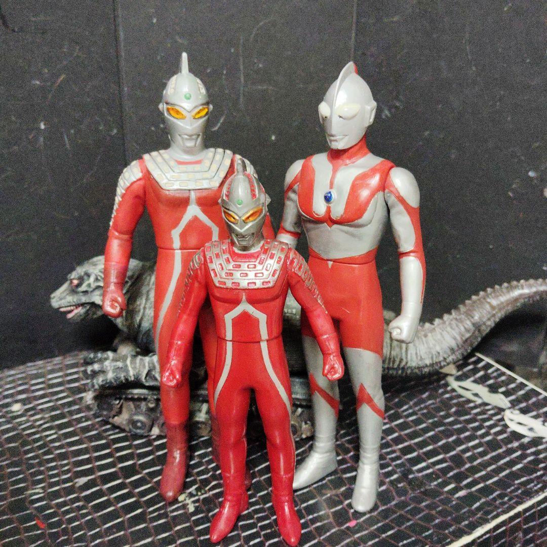さくらウルトラ怪獣旧型絶版ソフビ