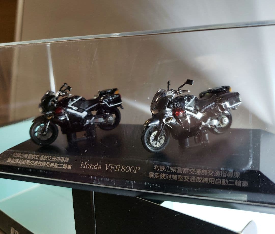 1/43 レイズ ホンダ VFR800P 警察 自動二輪車 HONDA 白バイ