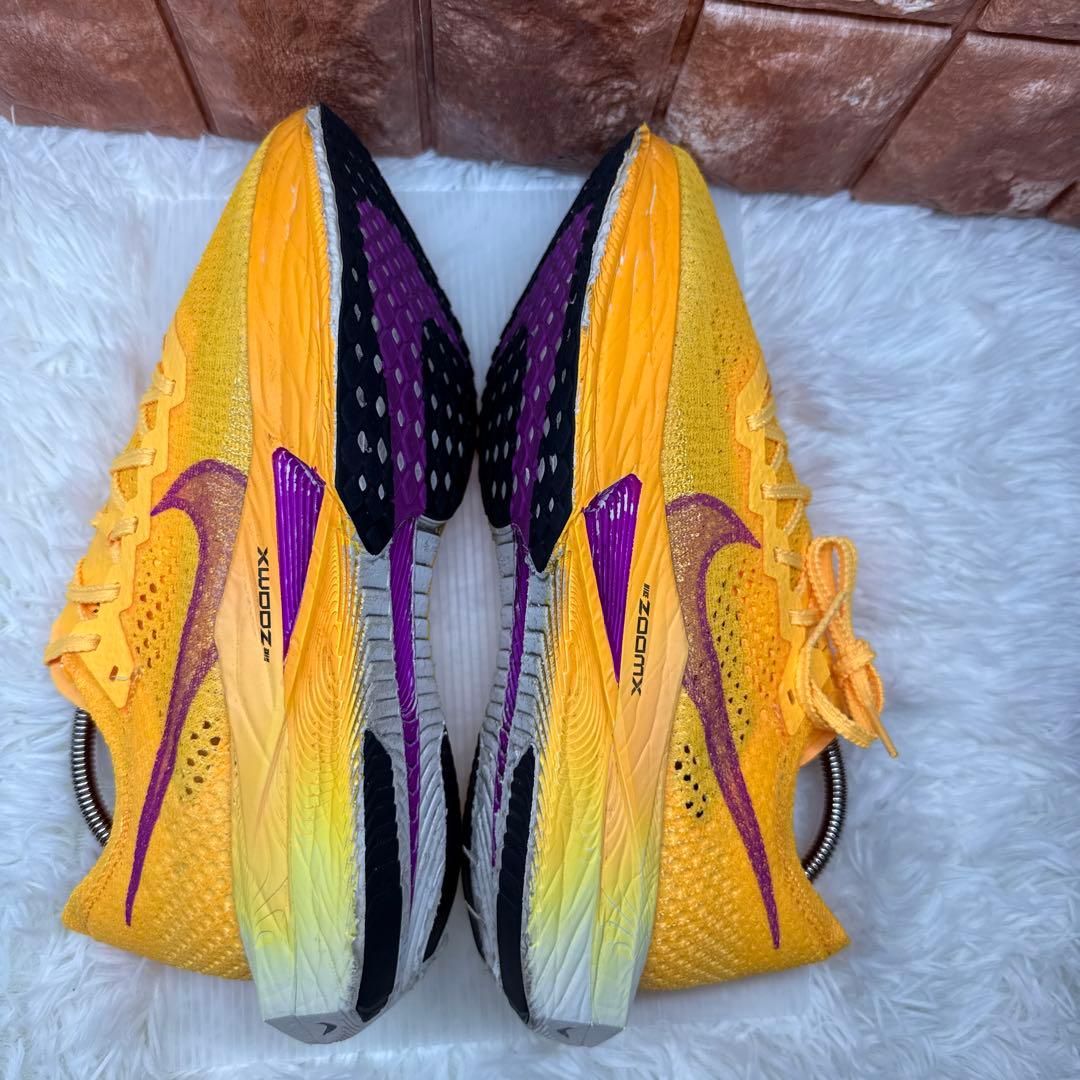 W NIKE ZOOMXヴェイパーフライ ネクスト% 3 26.5cm