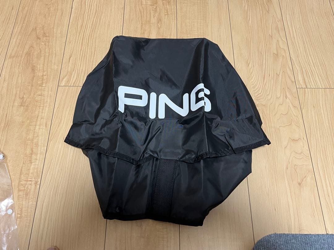 PING ゴルフバッグ・キャディバッグ ホワイト・ブラック