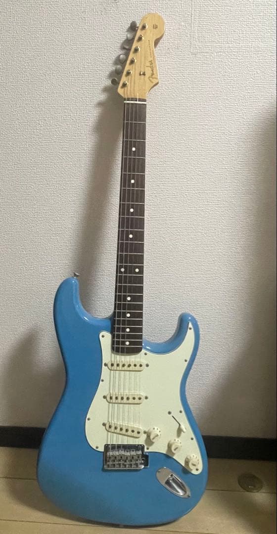 Fender Japan Hybrid Stratocaster ケース付き