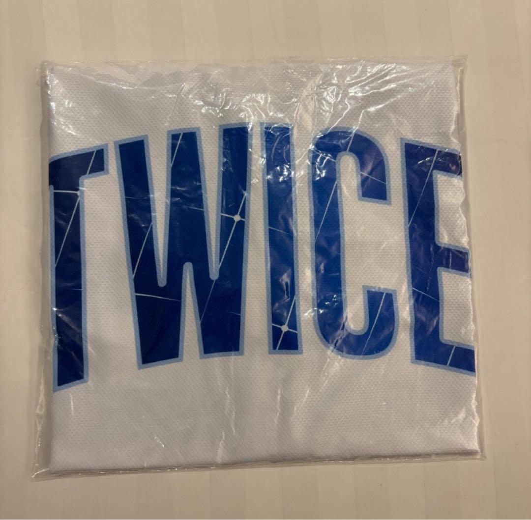 アイドル twice this is for world tour uniform L