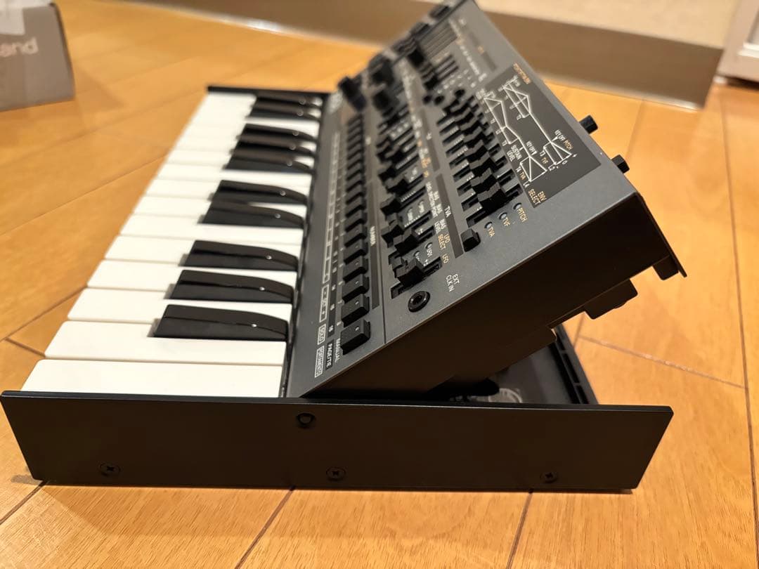 Roland JD-08 シンセサイザー K-25M付き