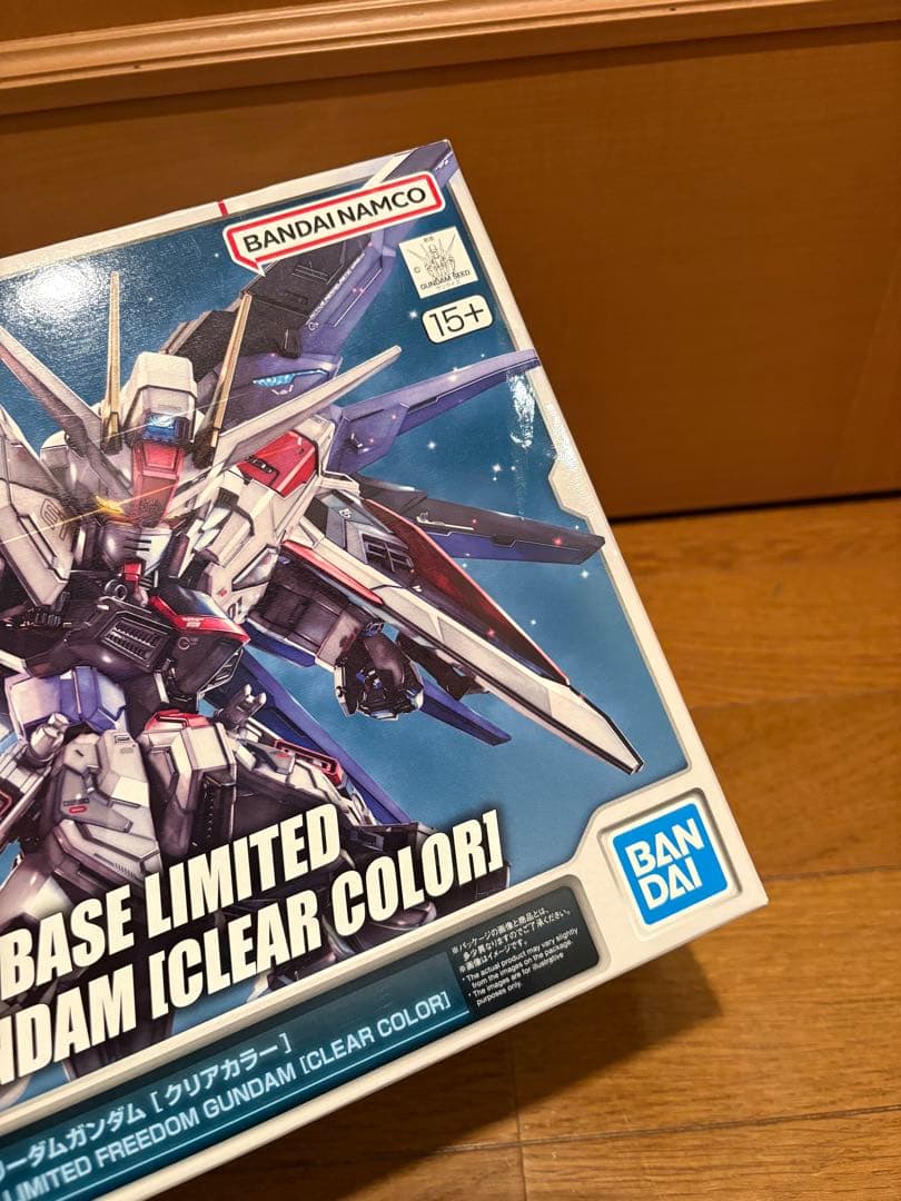 MGSD フリーダムガンダムクリアカラー バルバトスアイアンブラッドコーティング