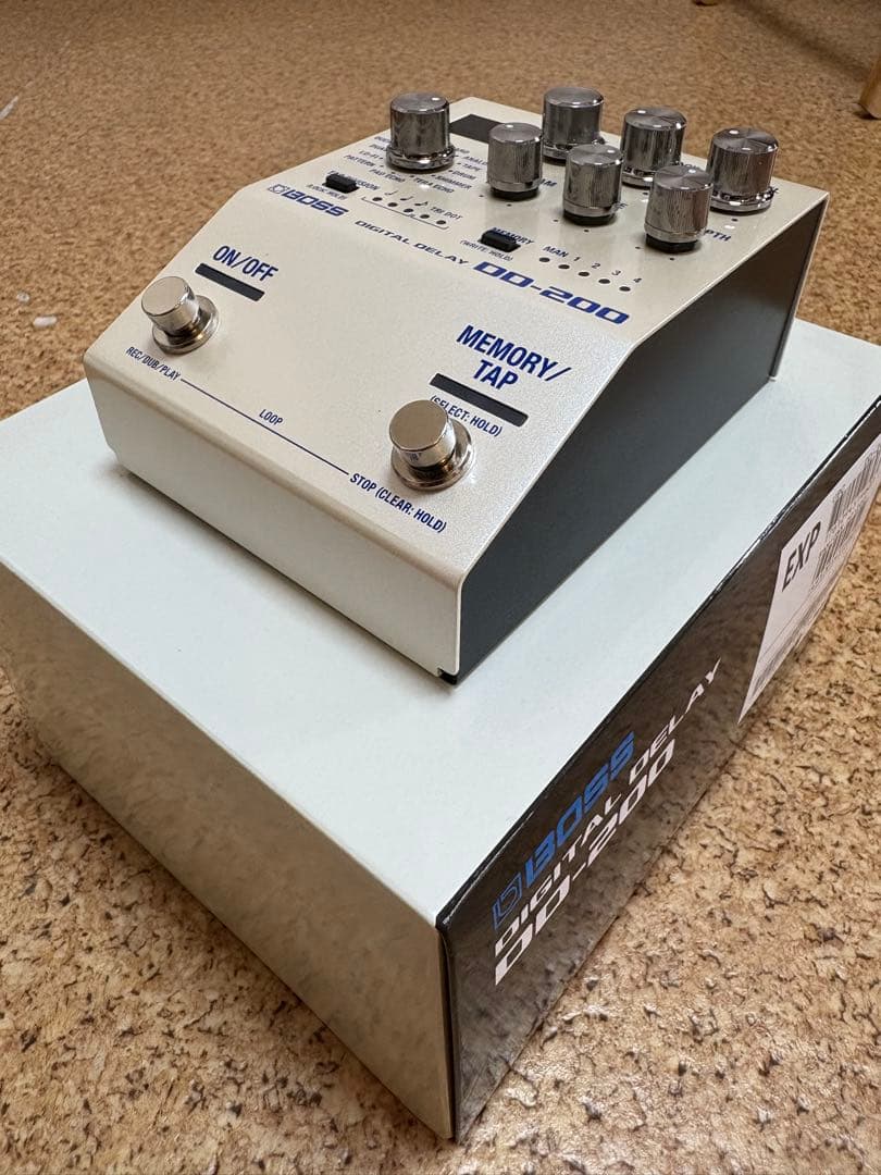 タカシアンテ様　BOSS DD-200 デジタルディレイ