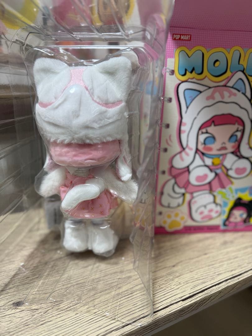 その他 MOLLY Peekaboo 1/8 Action Figure popmart
