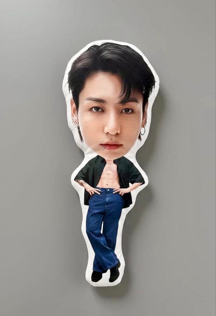 BTS Jungkook ジョングク グク 2等身クッション 30cm