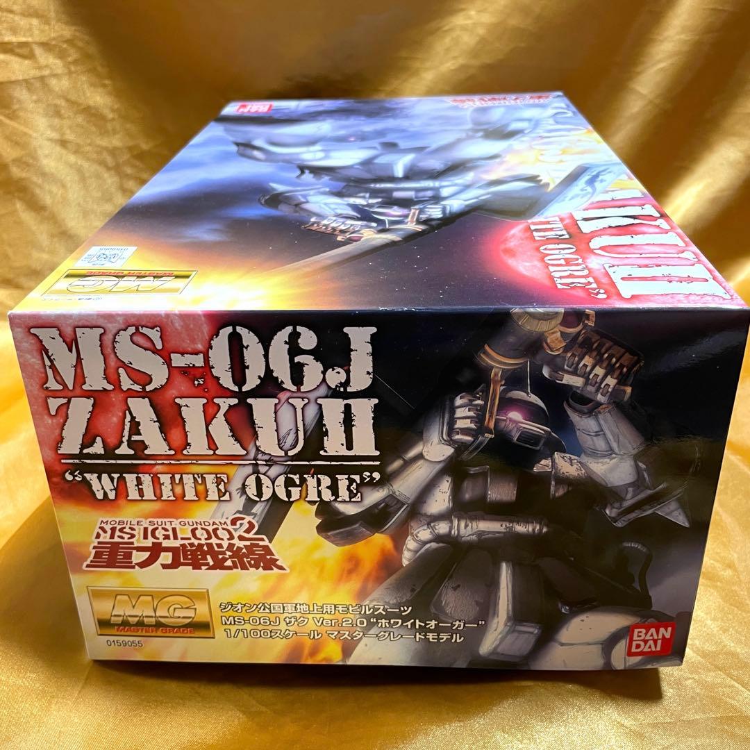 MG 1/100 MS-06J ザクII Ver.2.0 ホワイトオーガー