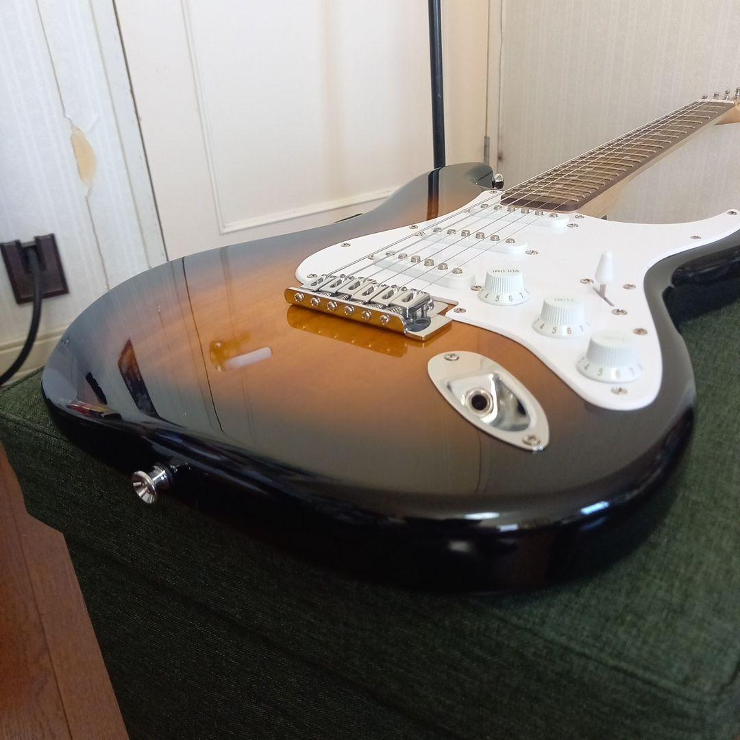 『軽量美品』Squier BY Fender　　BULLET　 STRAT